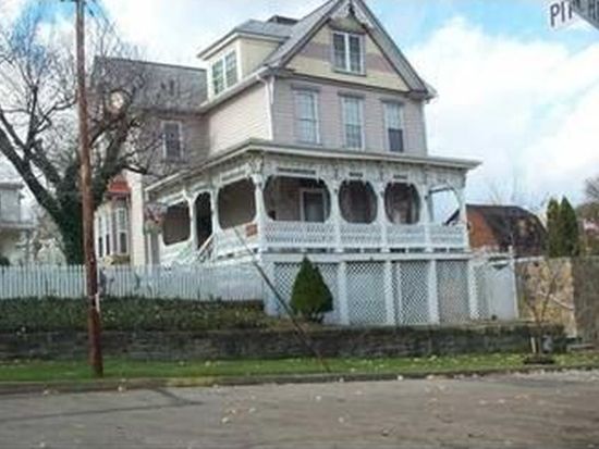 602 Pittsburgh St, Scottdale, PA 15683