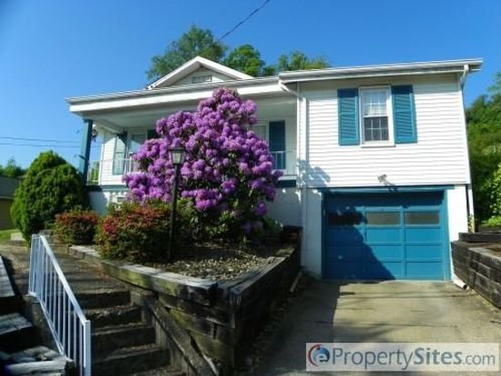 821 Zimmer Ln, Greenock, PA 15047