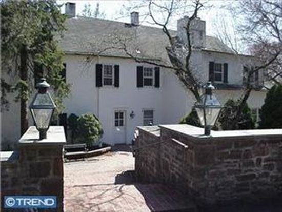 3200 Berry Brow Dr, Chalfont, PA 18914