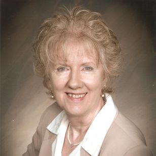 Donna Stoner - Real Estate Agent in Sun City Center, FL - Reviews | Zillow