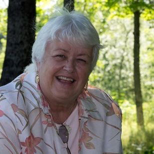 Ellen DeWitt - Real Estate Agent in Milo, ME - Reviews | Zillow