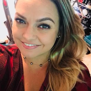 Alanna Weaver - Real Estate Agent in Honolulu, HI - Reviews | Zillow