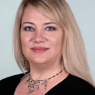 Susan Stasiak - Real Estate Agent in Saint Louis, MO - Reviews | Zillow