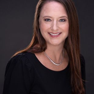 Angela Riggs - Real Estate Agent in Sarasota, FL - Reviews | Zillow