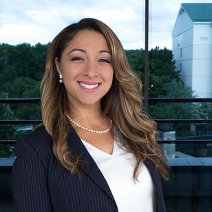 Danielle Denigris - Real Estate Agent in Staten Island, NY - Reviews ...