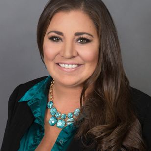 Suzi Mulleda - Real Estate Agent in Victorville, CA - Reviews | Zillow