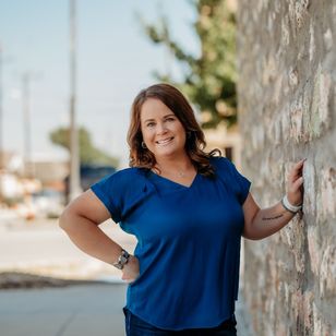 Laura Bogan - Real Estate Agent in Decatur, TX - Reviews | Zillow