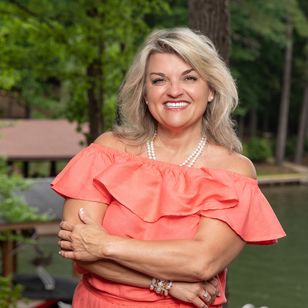 Pamela Hale - Real Estate Agent in Littleton, NC - Reviews | Zillow