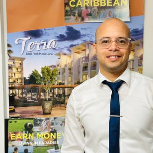 Adonis Del Pozo - Real Estate Agent in Miami, Florida, FL - Reviews | Zillow