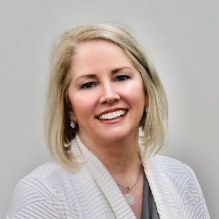 Lisa English - Real Estate Agent in Kennett Square, PA - Reviews | Zillow