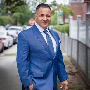 Anthony Cecere - Real Estate Agent in Great Neck, NY - Reviews | Zillow