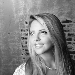 Jennifer Gil | Zillow