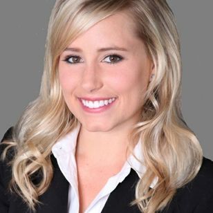 Lara Baker - Real Estate Agent in Corona del Mar, CA - Reviews | Zillow