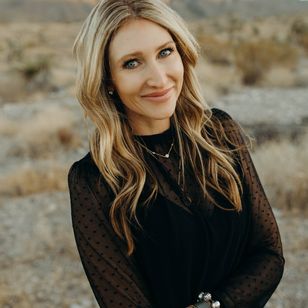 Laura Larsen - Real Estate Agent in Las Vegas, NV - Reviews | Zillow