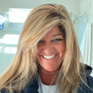 Kerry Bell - Real Estate Agent in South Kingstown, RI - Reviews | Zillow