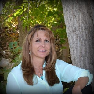 Sheri Reynolds - Real Estate Agent in Thornton, CO - Reviews | Zillow