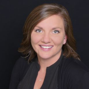 Laurie Colbert - Real Estate Agent in Lochbuie, CO - Reviews | Zillow