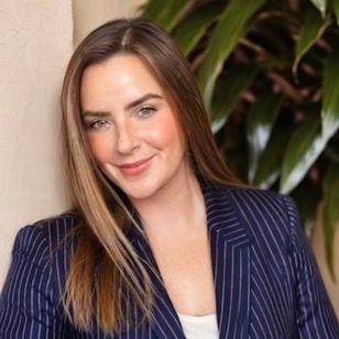 Danielle Eaves - Real Estate Agent in White Bear Lake, MN - Reviews ...