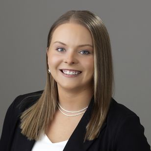 Raegan Parker - Real Estate Agent in Springfield, IL - Reviews | Zillow
