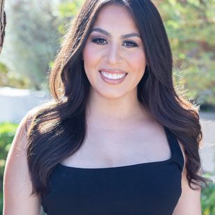 Cynthia Lugo - Real Estate Agent in Sherman Oaks, CA - Reviews | Zillow