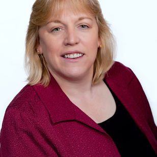 Debbie Wait | Zillow