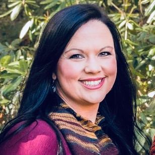 Crystal Foust - Real Estate Agent in Maryville, TN - Reviews | Zillow