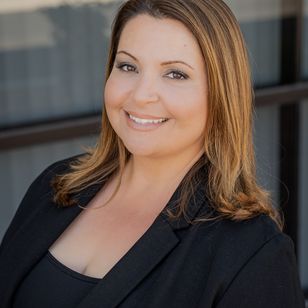 Adrianne Lucas - Real Estate Agent in Albuquerque, NM - Reviews | Zillow