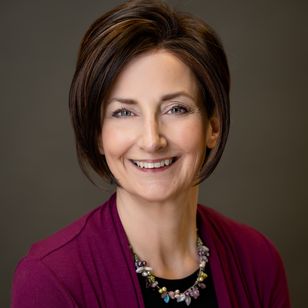 Lisa Bender - Real Estate Agent in Mountlake Terrace, WA - Reviews | Zillow