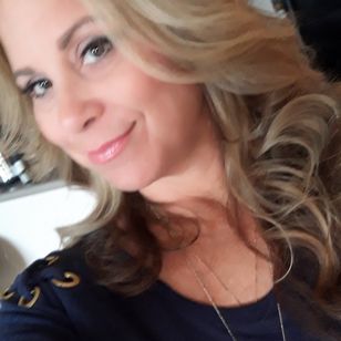 Sheila Schneider - Real Estate Agent in Kirkland, WA - Reviews | Zillow