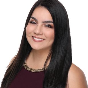 Priscilla Reyes - Real Estate Agent in El Centro, CA - Reviews | Zillow