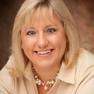 Paula Erickson - Real Estate Agent in Traverse City, MI - Reviews | Zillow