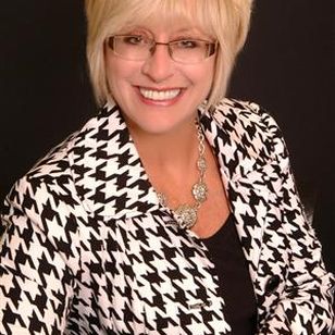 Laura Kraemer - Real Estate Agent in Cincinnati, OH - Reviews | Zillow