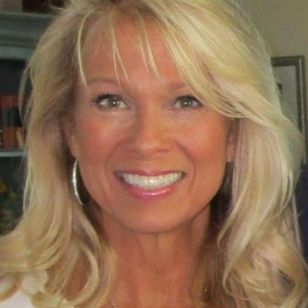 Marcy Davis - Real Estate Agent in Englewood, FL - Reviews | Zillow