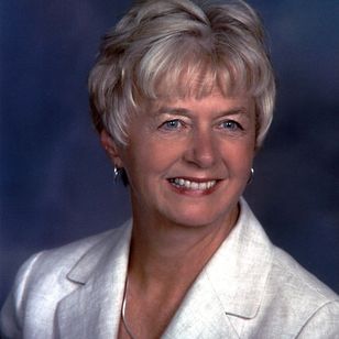 Lynn Talley - Real Estate Agent in Greenwood, MO - Reviews | Zillow