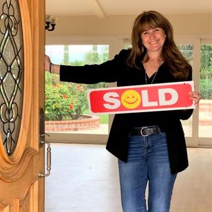 Debbie Lucas - Real Estate Agent in Westlake Village, CA - Reviews | Zillow