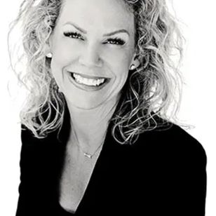 Lisa Cook - Real Estate Agent in Denver, CO - Reviews | Zillow