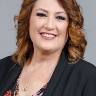 Shauna Rogers - Real Estate Agent in Hutchinson, KS - Reviews | Zillow
