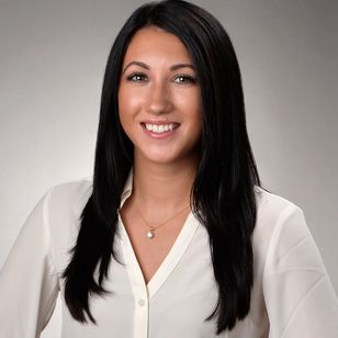 Marisa Moffatt - Real Estate Agent in Loudonville, NY - Reviews | Zillow