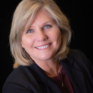 Lisa Sisk - Real Estate Agent in Gig Harbor, WA - Reviews | Zillow