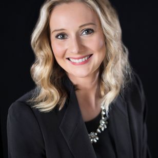 Alexandra Bates - Real Estate Agent in Springfield, IL - Reviews | Zillow