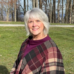 Cathy Cunningham - Real Estate Agent in Hendersonville, NC - Reviews ...