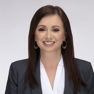 Angela Martinez - Real Estate Agent in Binghamton, NY - Reviews | Zillow