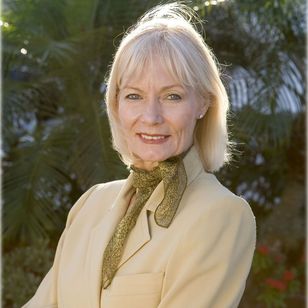 Annette Faulk - Real Estate Agent in Naples, FL - Reviews | Zillow