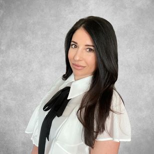 Danielle Perinotti - Real Estate Agent in Montclair, NJ - Reviews | Zillow